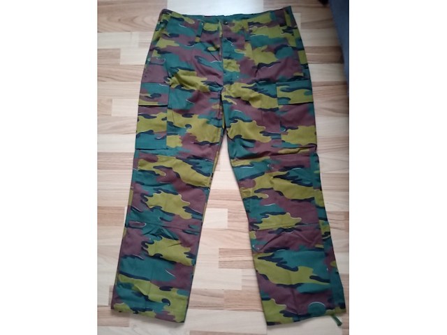 Takticke maskirne pantalone novo / XL