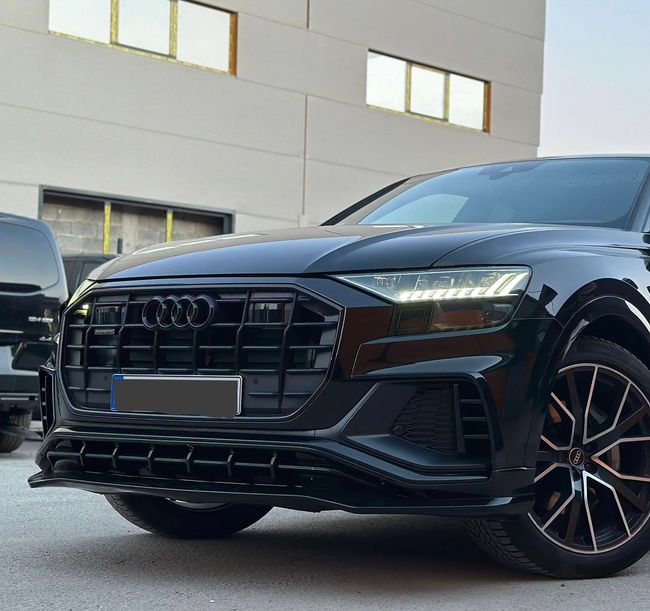 Prednji lip Q8 za Audi ABT Black