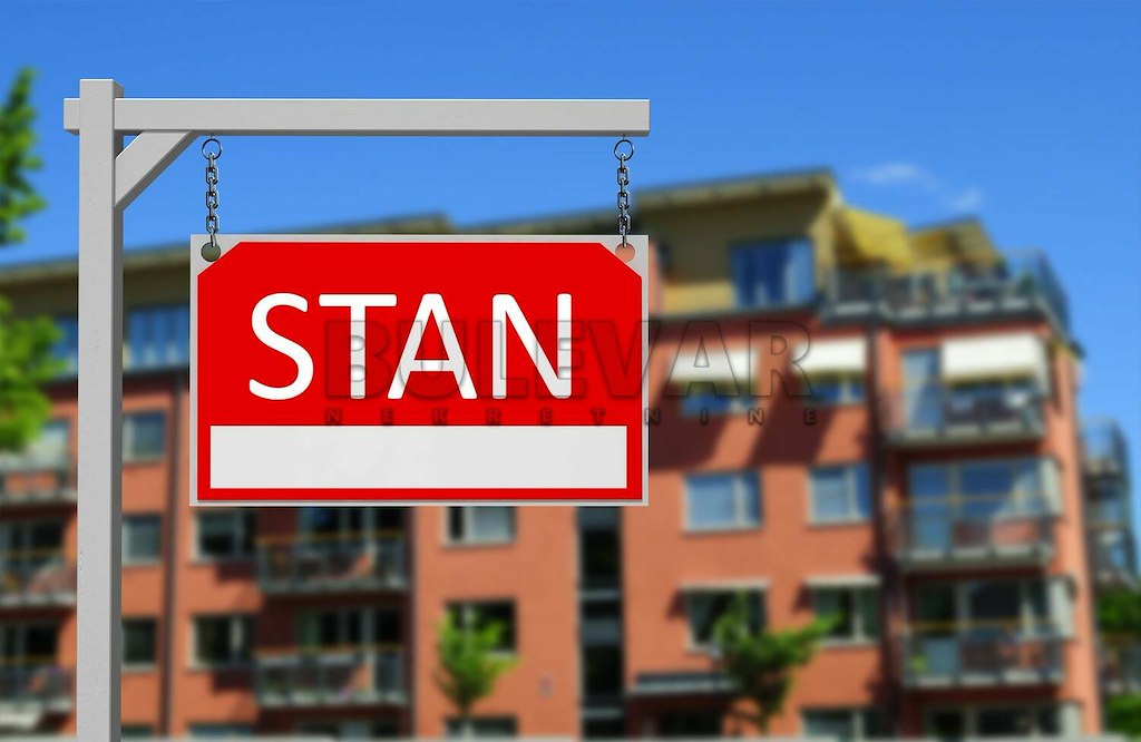 Stan u Kragujevcu - Centralna radionica, površina 29,32 m2 ukniženo i 20m2 ne