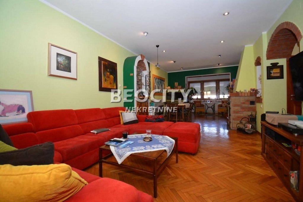 Voždovac, Bioskop Voždovac, Kostolačka, 6.0, 285m2, 390000EUR