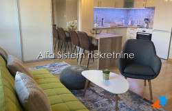 Stan-Apartman za Duži Najam, Južni Bulevar, Vračar, Beograd, €680