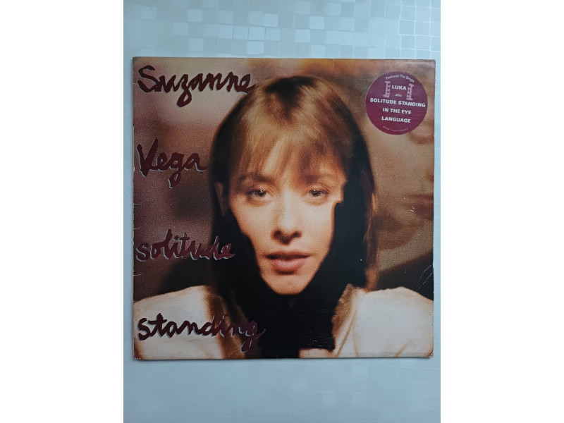 SUZANNE VEGA Solitude standing