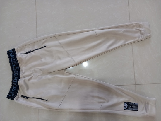 Bershka xs/s pantalone trenerka