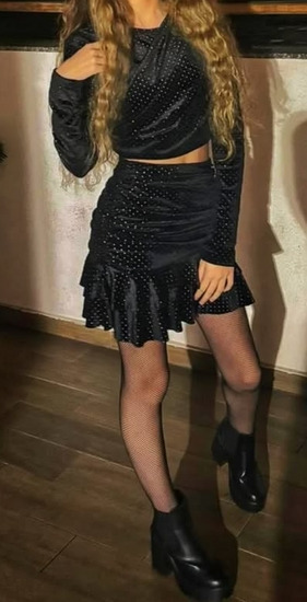 Suknja i crop top