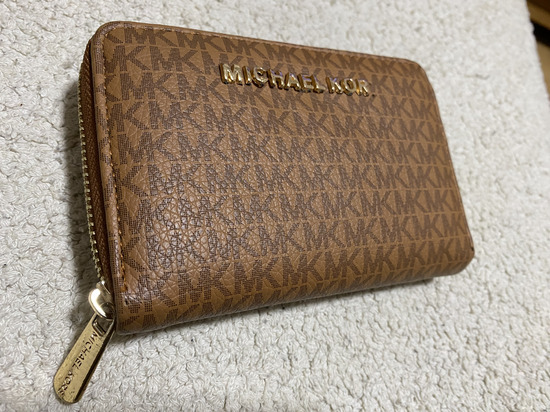 Michael Kors novcanik,nekoriscen