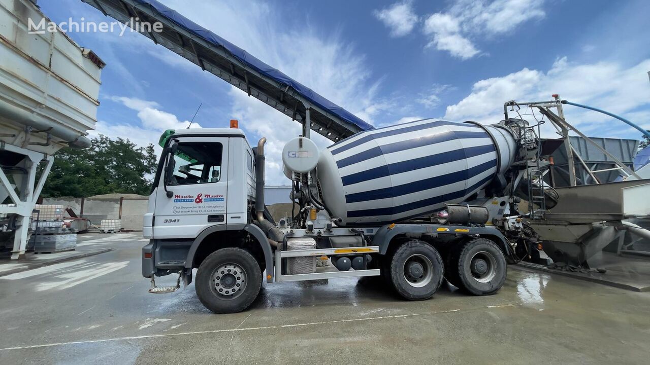 Cifa na šasiji Mercedes-Benz Actros 3341 kamion s mešalicom za beton