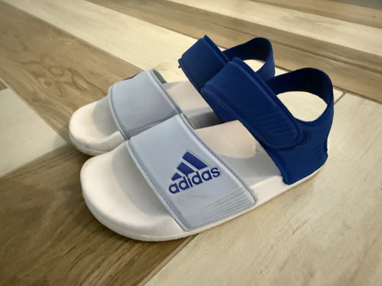 Adidas sandale za decake