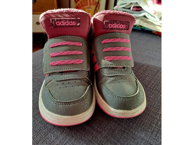 ADIDAS zimske patike 25 (16 cm)