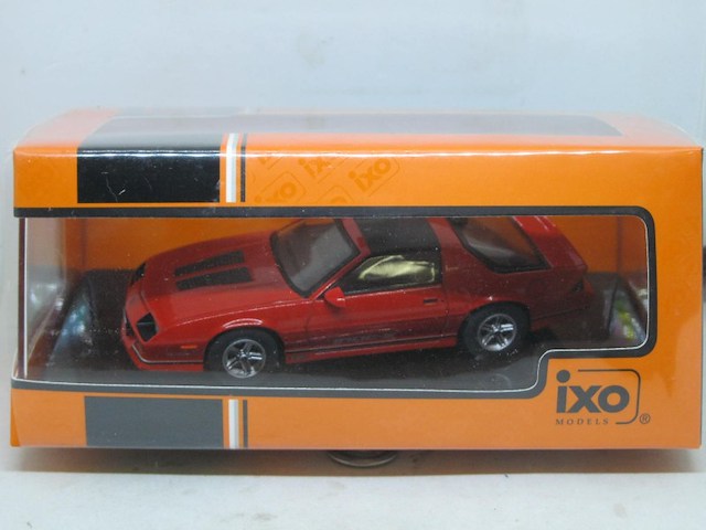 1:43 IXO chevrolet camaro iroc-Z