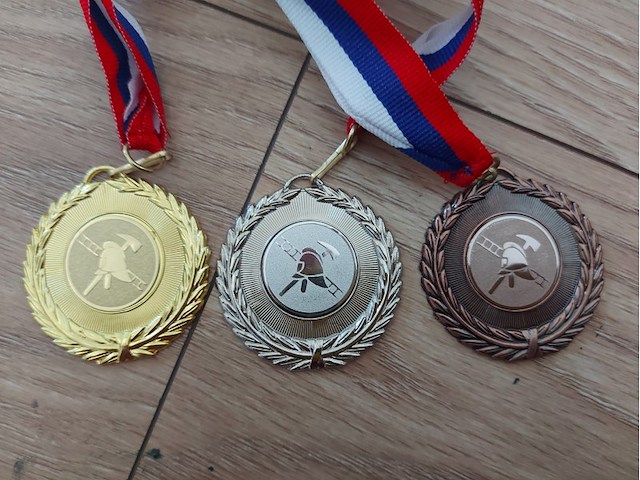 Medalje sa vatrogasnog takmičenja