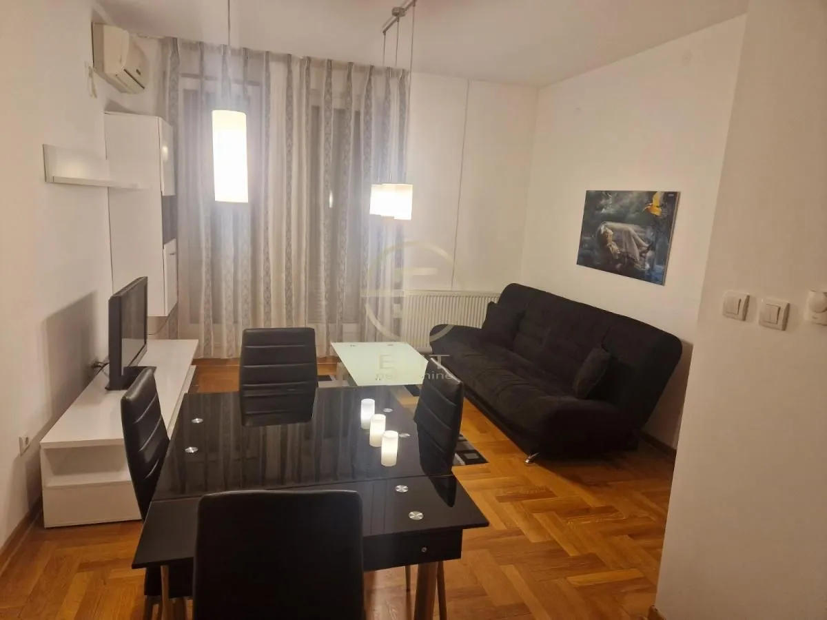 Izdavanje, jednosoban stan, 40m2, Podbara, Novi Sad, Novi Sad