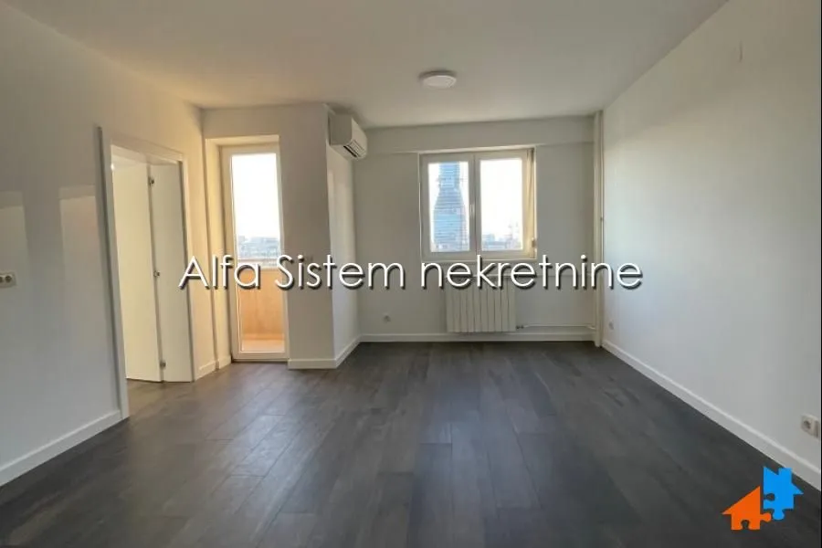 Izdavanje, četvorosoban stan, 79m2, Sava Mala, Beograd