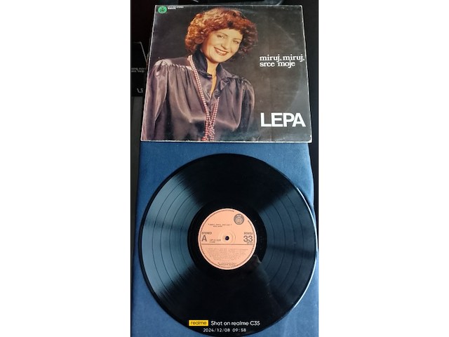 LEPA LUKIC 1979 - MIRUJ MIRUJ SRCE MOJE