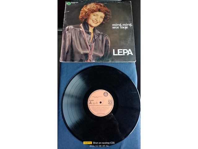 LEPA LUKIC 1979 - MIRUJ MIRUJ SRCE MOJE