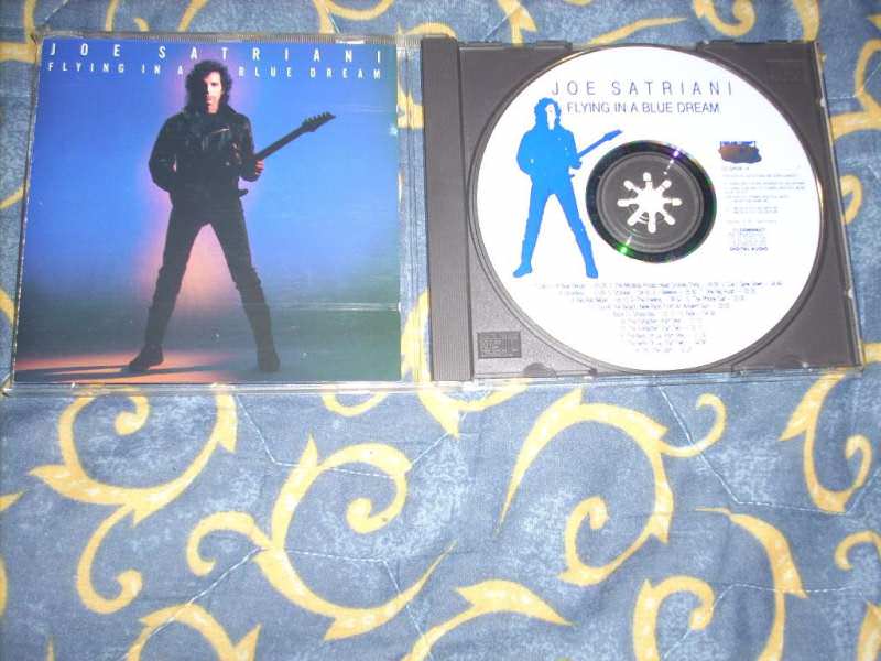 Joe Satriani - Flying In A Blue Dream CD UK 1989.