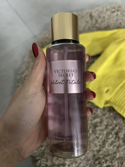 Victoria’s secret bodi mist