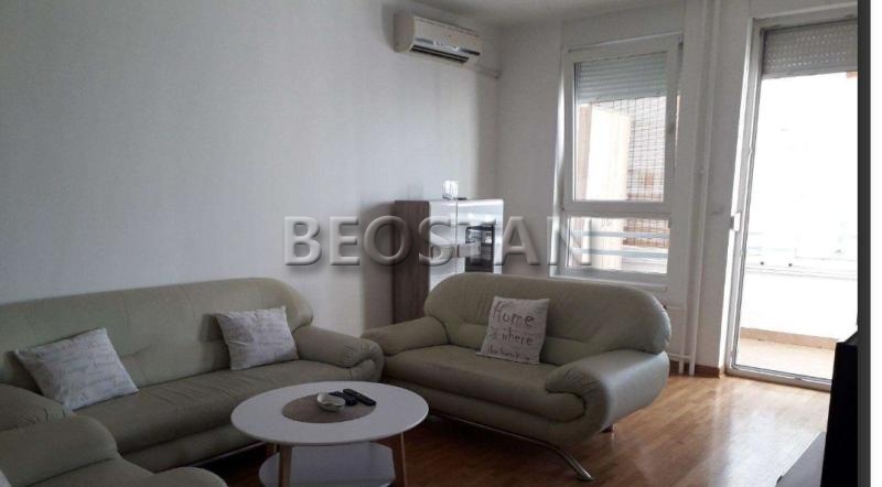 Novi Beograd - Belville #860274 1.000 €