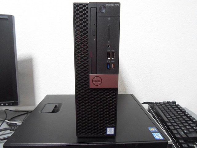 Dell OptiPlex 7070 SFF Intel Core I7-9700/16GB/512GBssd