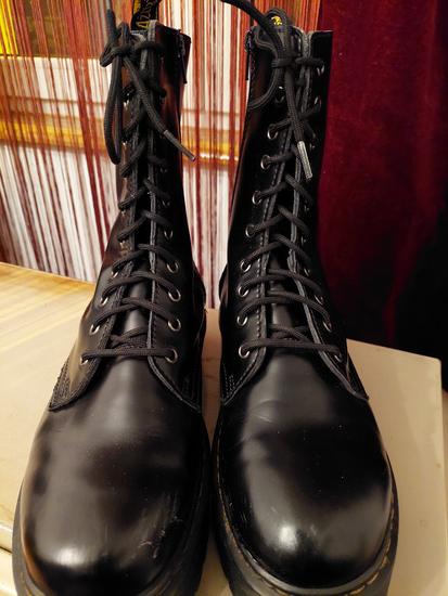 Dr Martens Jadon