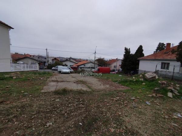 Plac na prodaju, Zvezdara, Veliki Mokri Lug, 125.000€