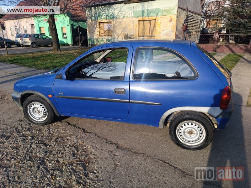 Opel Corsa 1.2