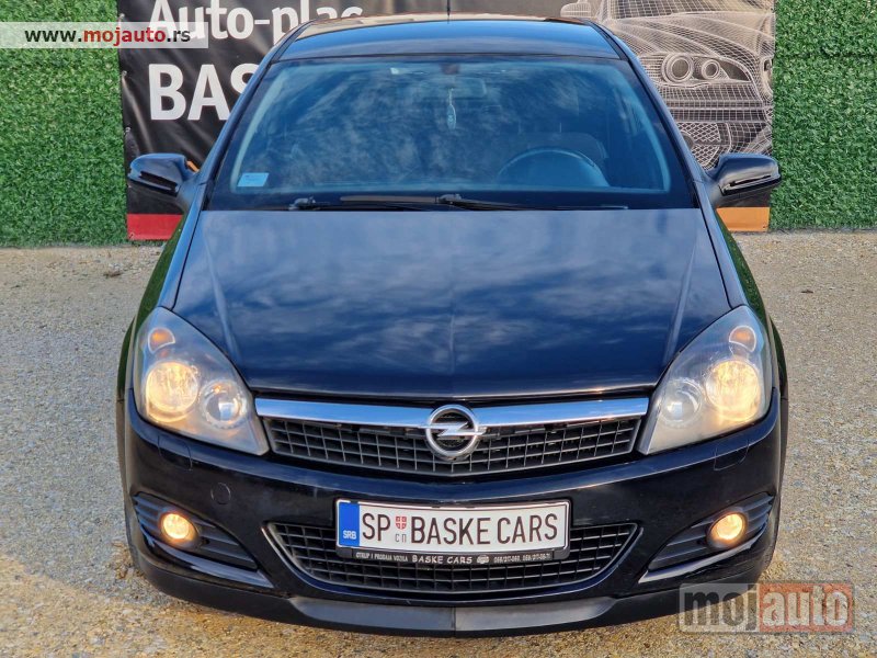 Opel Astra GTC