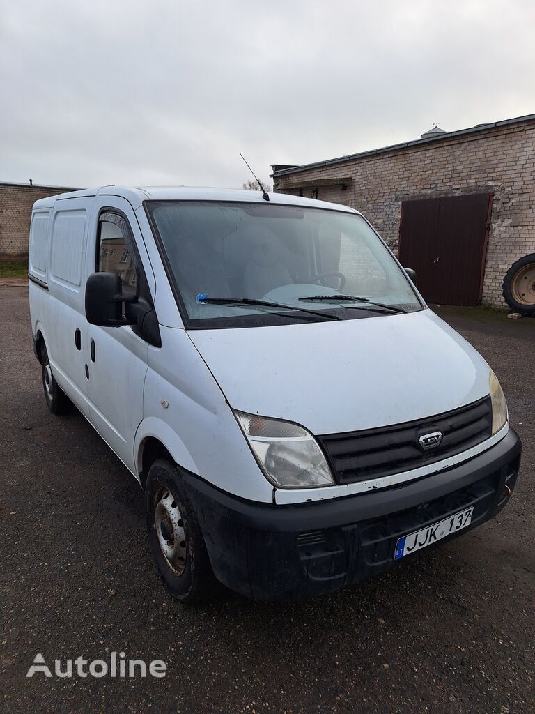 LDV Maxus minibus furgon