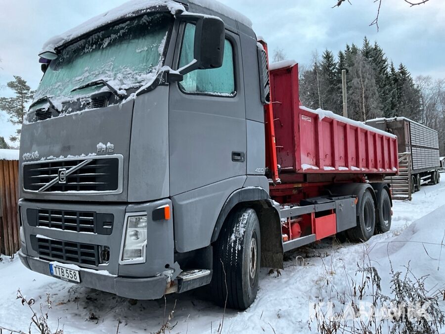 Prodaje se Volvo FH12 6X2 kiper na aukciji