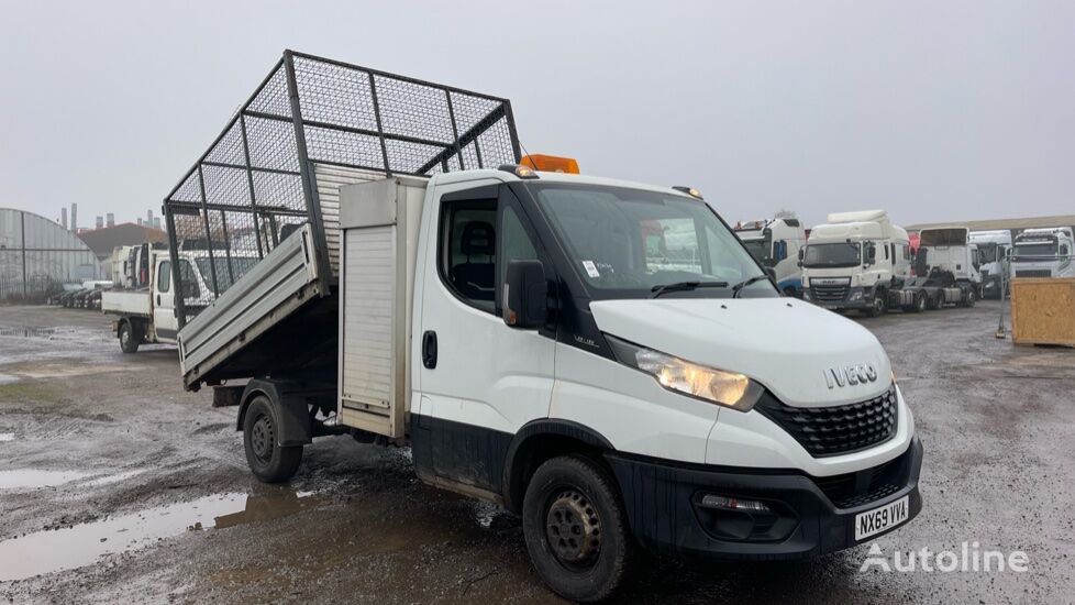 Prodaje se IVECO DAILY 2.3 35S12 kiper na aukciji