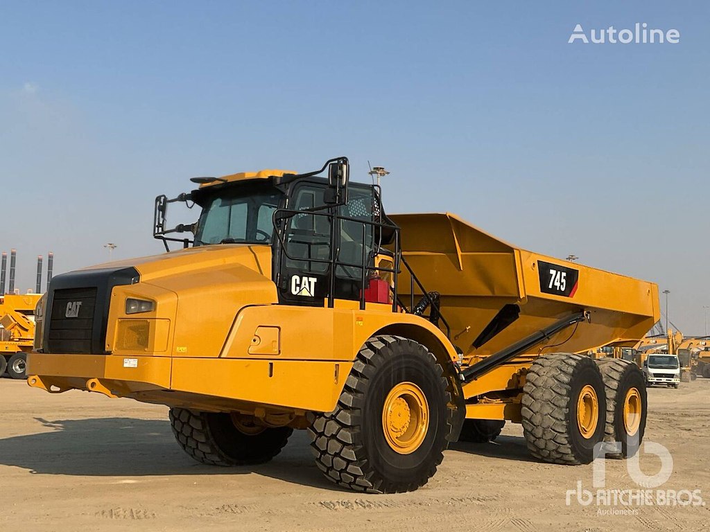 Prodaje se Caterpillar 745 LRC kiper na aukciji