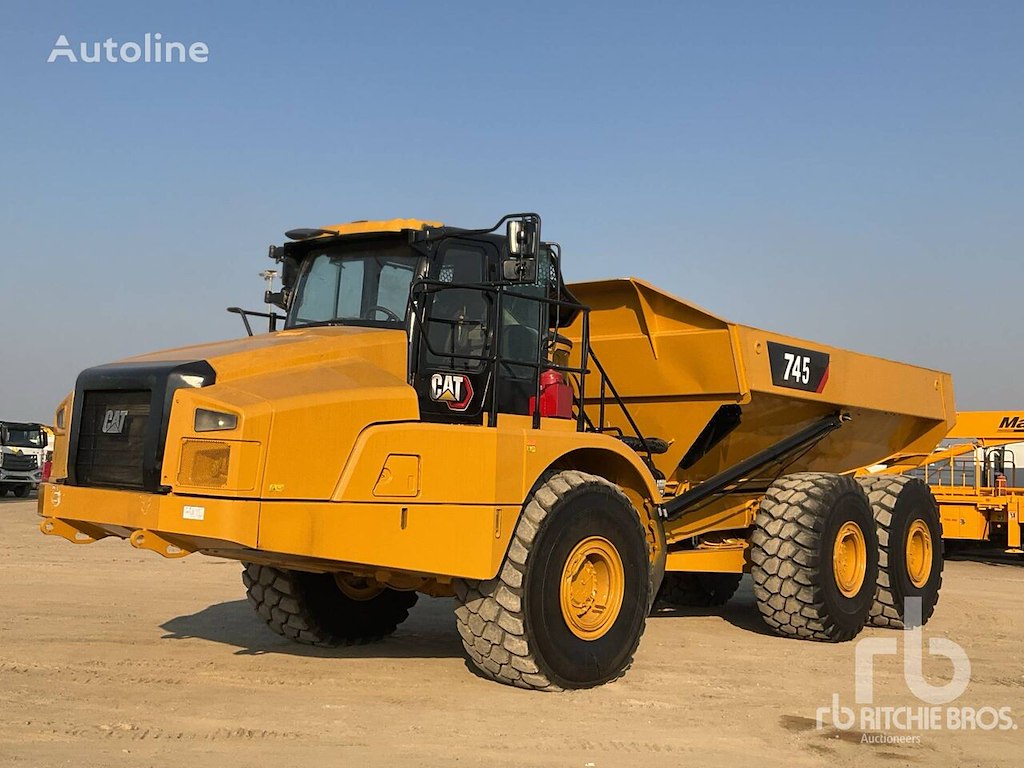 Prodaje se Caterpillar 745 LRC kiper na aukciji