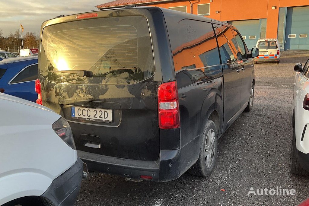 Prodaje se Opel Vivaro minibus furgon na aukciji