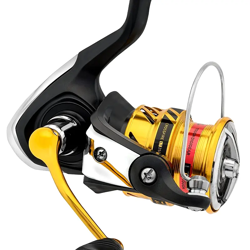 DAIWA 20 CROSSFIRE LT 3000-C 4BS A (10186-300) 55989