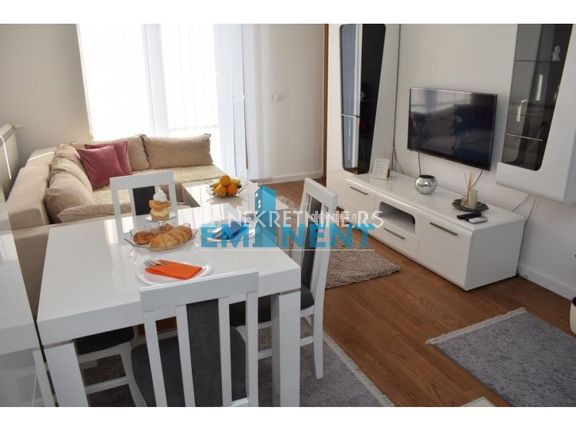 Zvezdara, Lipov lad, Ravanička, 2.0, 40m2, 700 EUR