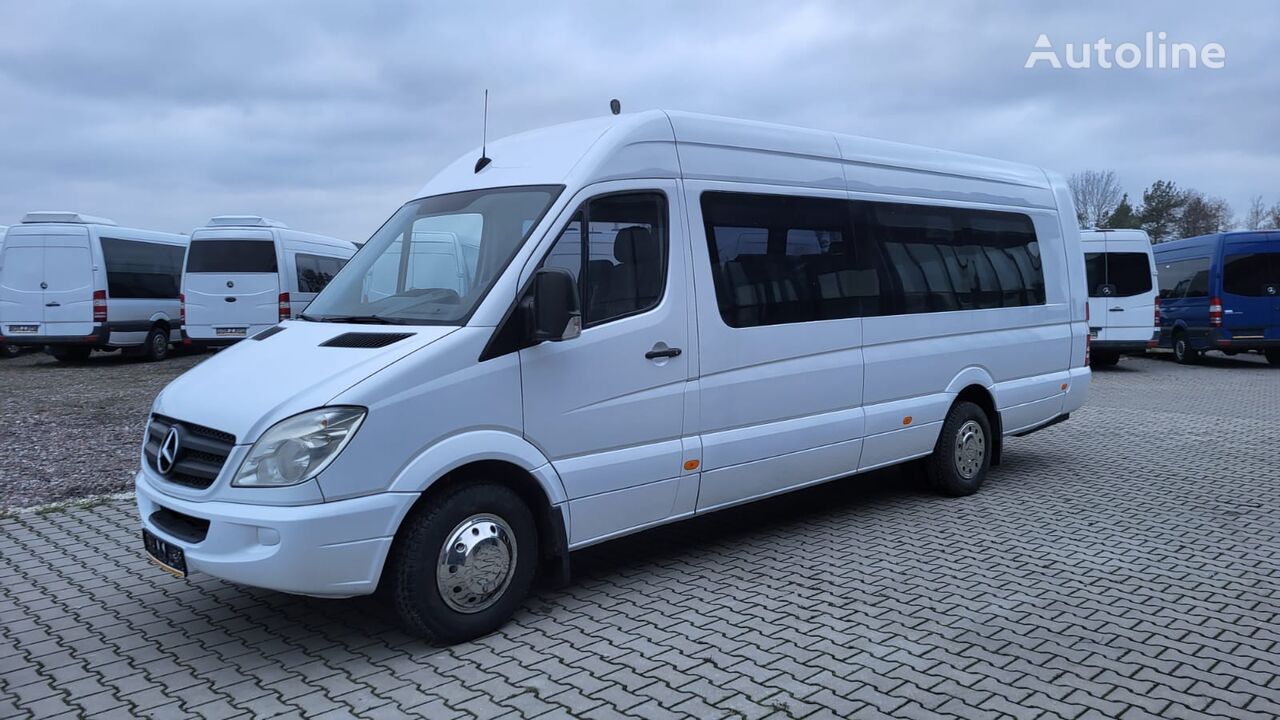 Mercedes-Benz Sprinter 519 CDI - 24 places + 4 standing putnički minibus