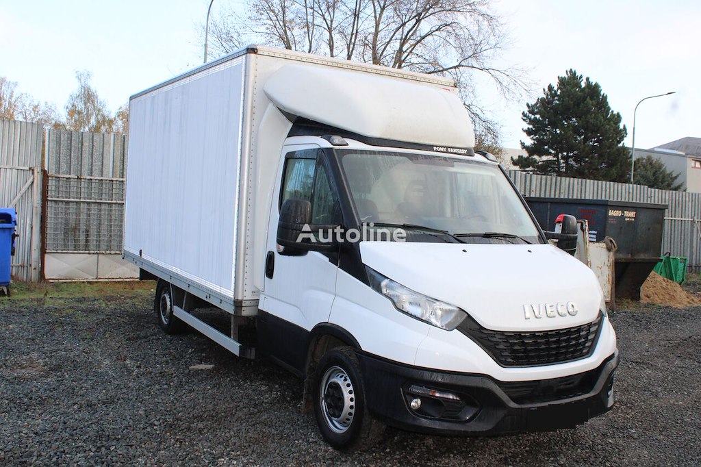 IVECO DAILY 35S16, BOX 8 PALLETS, A/C, CRUISE CONTROL, kamion furgon < 3.5t