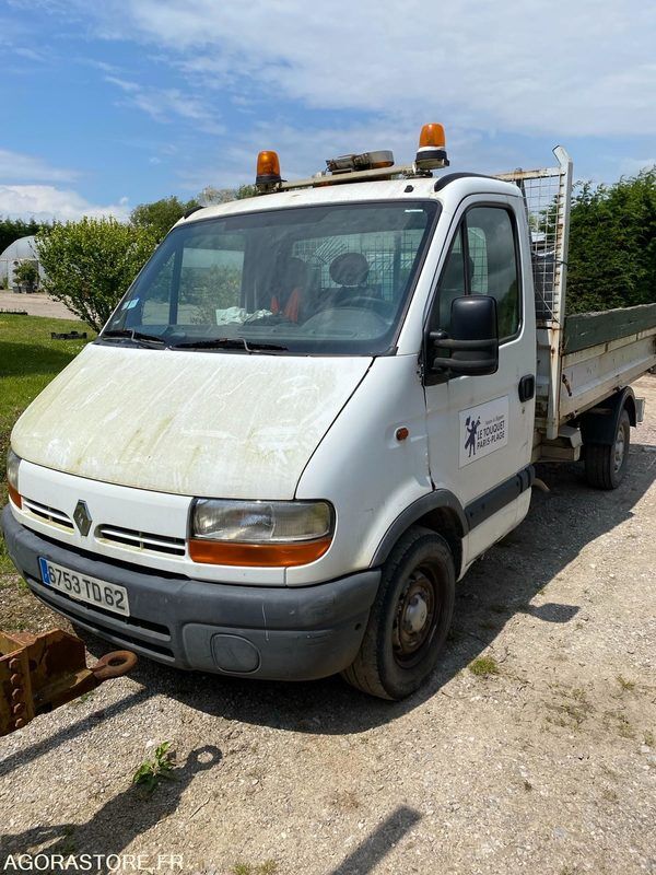 Prodaje se Renault Fourgon benne kamion kiper < 3.5t na aukciji