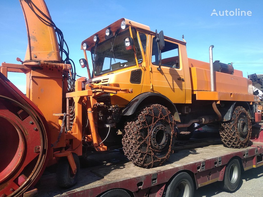 Mercedes-Benz unimog1700 masina za ciscenje snijega