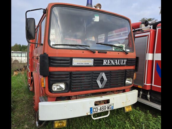 Prodaje se Renault S150 vatrogasno vozilo na aukciji