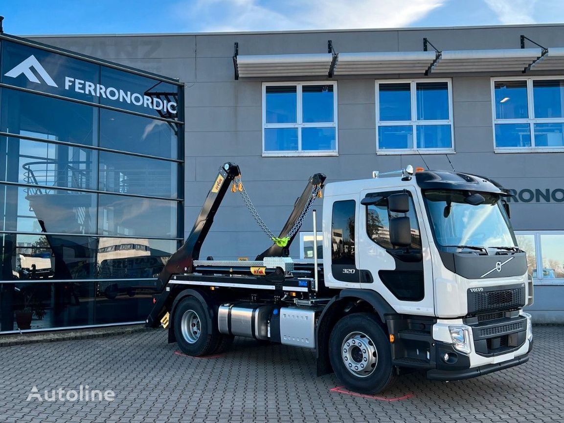 Volvo FE320 kamion autopodizač kontejnera