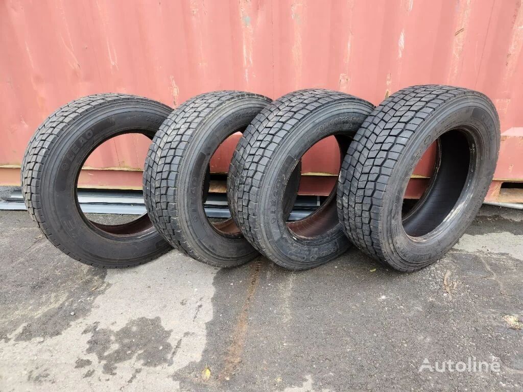 Diversen WE HAVE DIFFERENT TYRES AND RIMS, CONTACT US guma za kamione