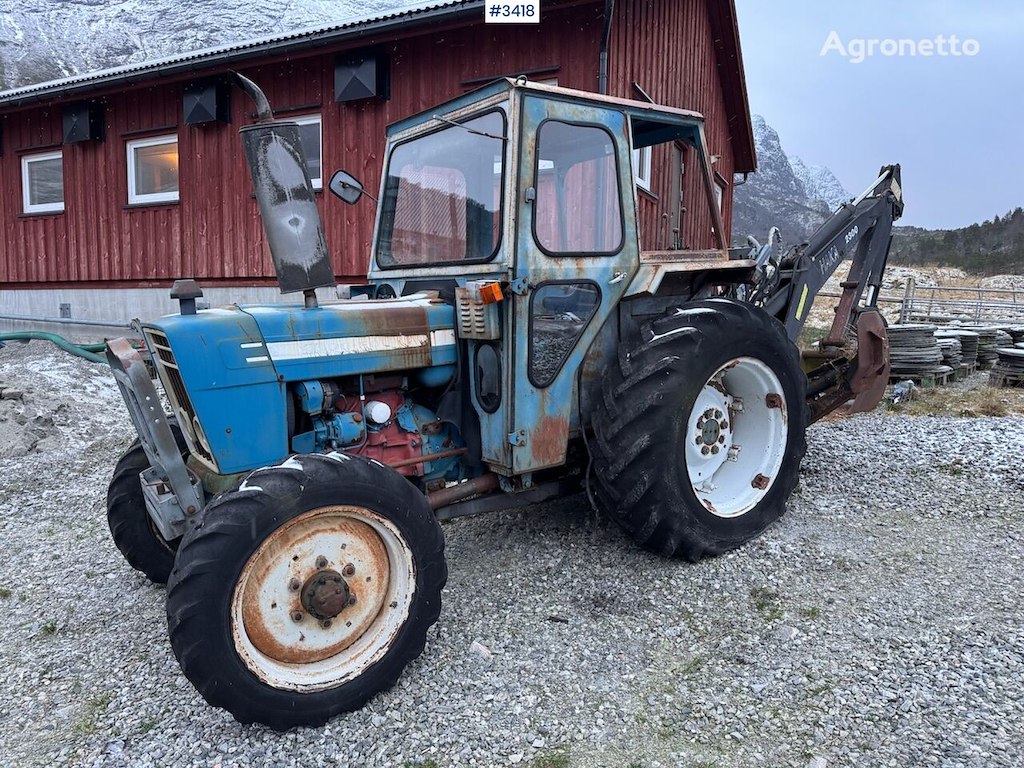 Ford County 4600 traktor točkaš