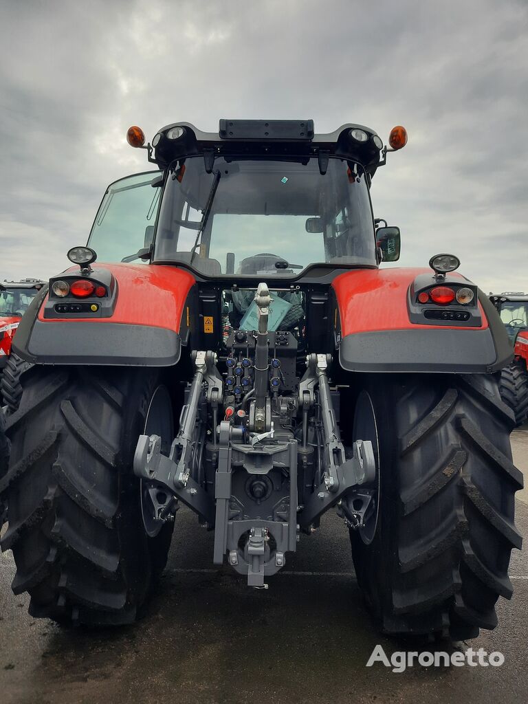 Novi Massey Ferguson MF8730S traktor točkaš