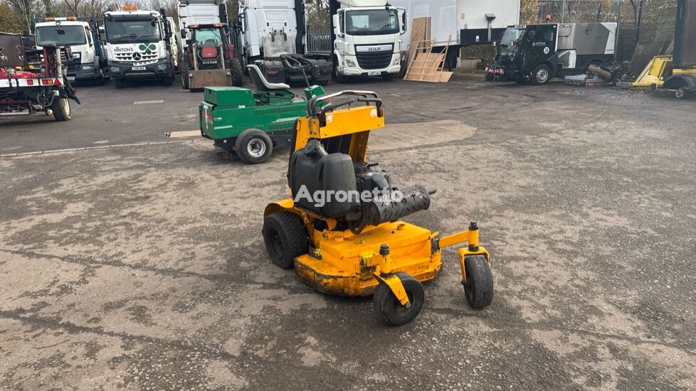 Prodaje se WRIGHT STANDER 32" traktor kosilica na aukciji