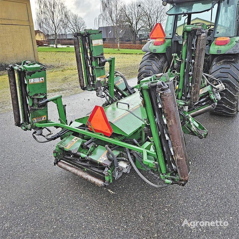 Prodaje se John Deere 365 traktor kosilica na aukciji