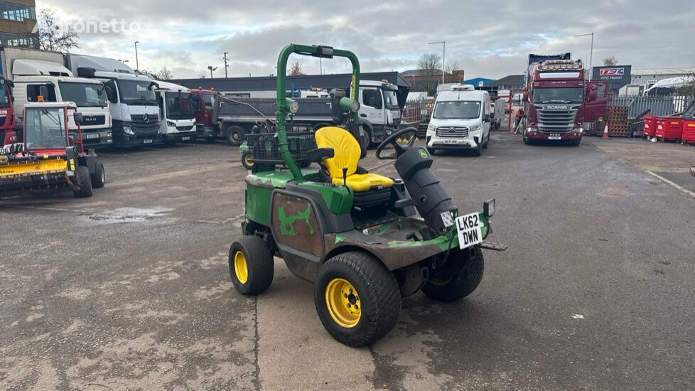 Prodaje se John Deere 1545 SERIES 2 traktor kosilica na aukciji