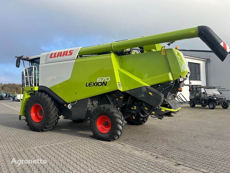 Claas LEXION 670 kombajn za žito