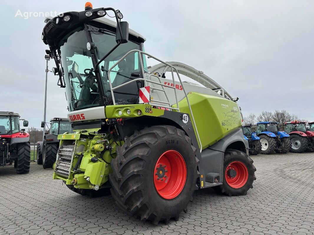 Novi Claas Jaguar 870 Allrad krmni kombajn