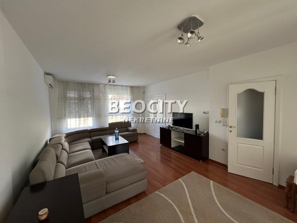 Novi Sad, Lipov Gaj, Ivana Bolžidara, 5. 0, 200m2, 1100EUR