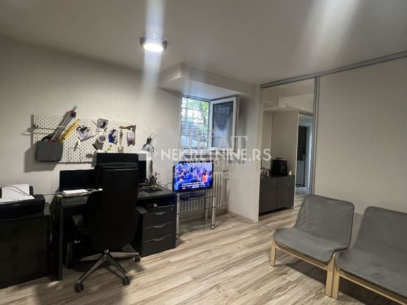 Zvečanska 41m2 RENOVIRAN! ID#3435